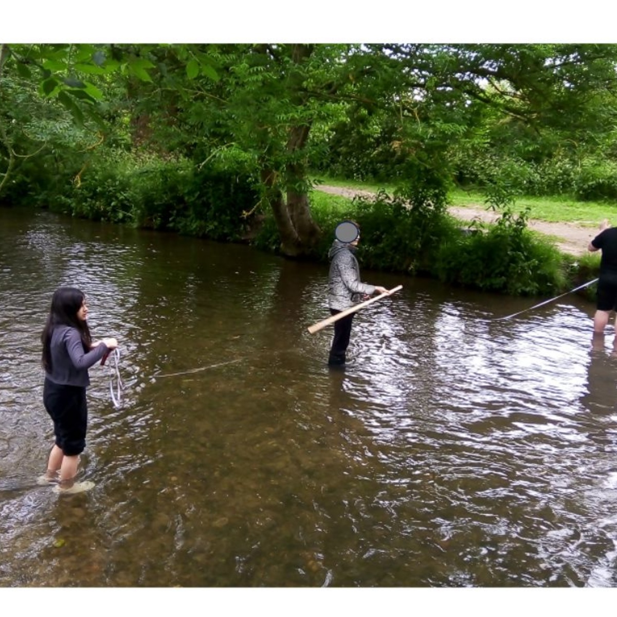 The Aylesbury Vale Academy - GCSE Geography Field Trip to the River Chess